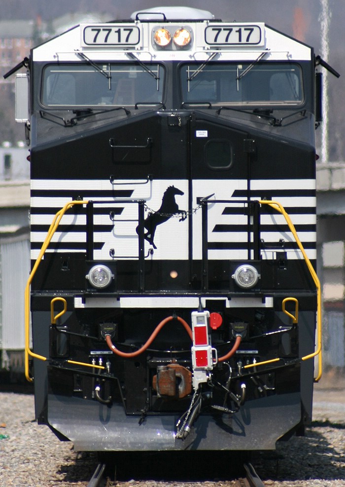 NS 7717